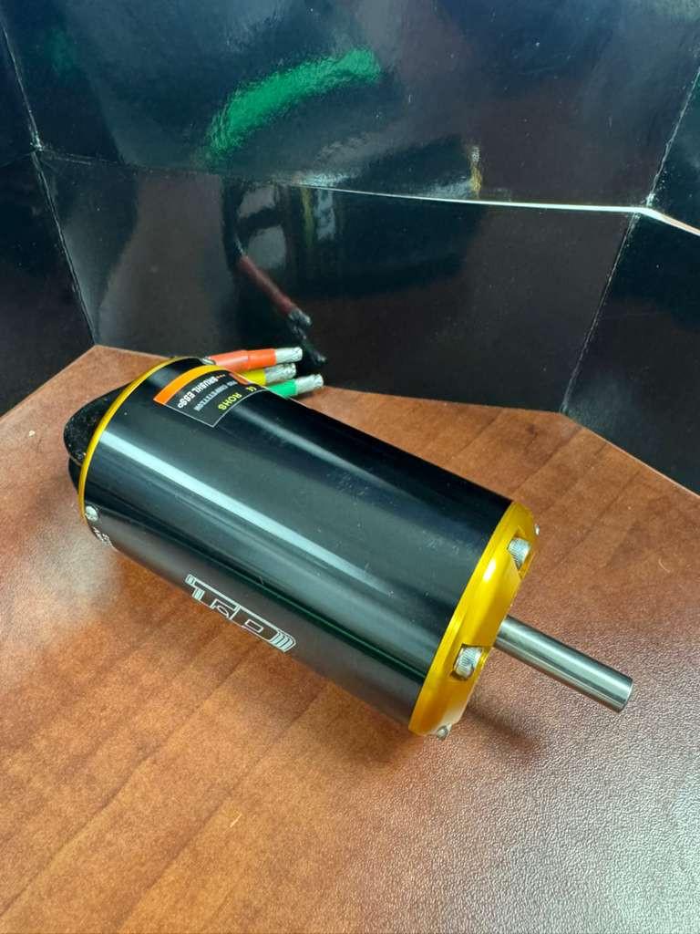TP Power 5670Cm 1930Kv Brushless Motor (up to 10s) 8MM | PowerHobby