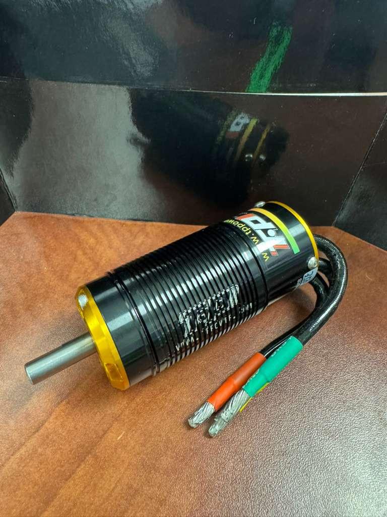 TP POWER 4060CM 4600KV MOTOR Brushless Motor 8MM ( up to 4s ) | PowerHobby